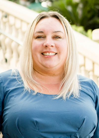 Photo of Associate Financial Representative Michelle L Taylor