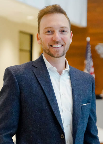 Photo of Wealth Management Advisor, Aaron M Young