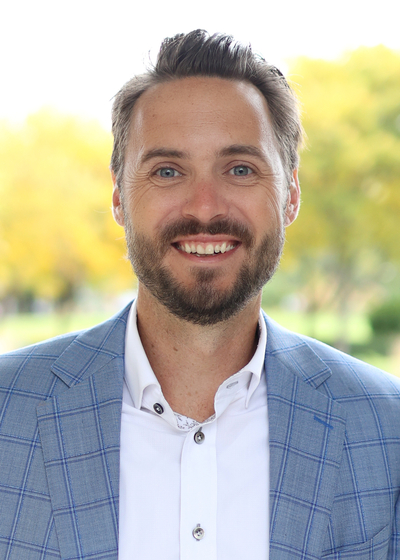 Photo of Partner & Private Wealth Advisor Joshua C Willour