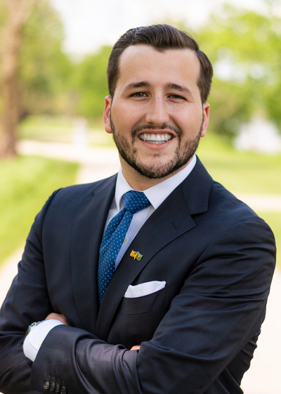 Photo of Associate Financial Advisor William Ball