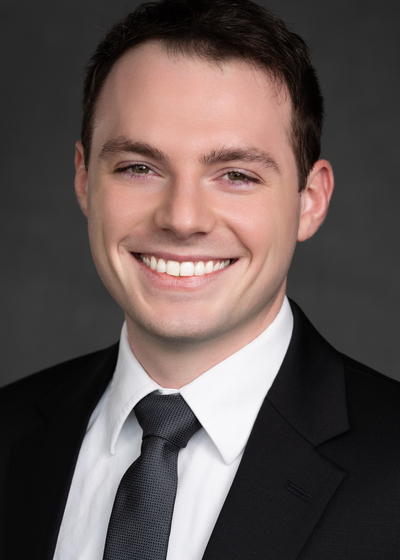 Photo of Associate Wealth Management Advisor William Cunningham