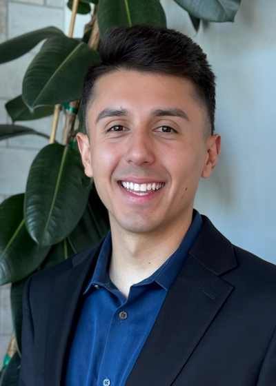 Photo of Financial Representative, Jordan Hernandez