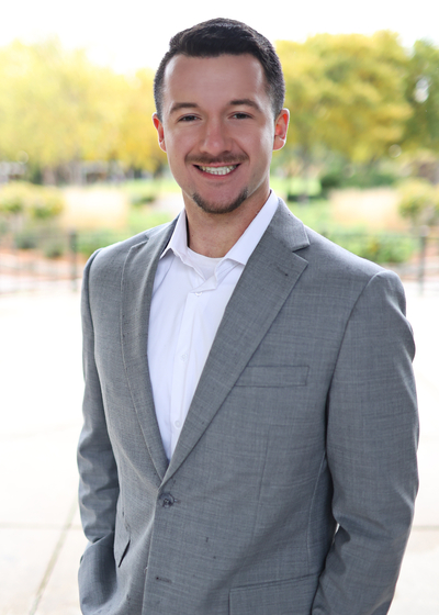Photo of Client Service Associate Ted R Tauer