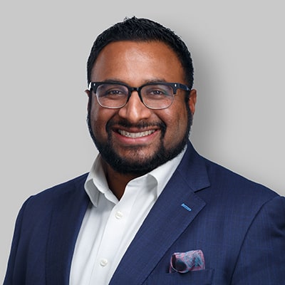 Photo of Naveen Dharmalingam