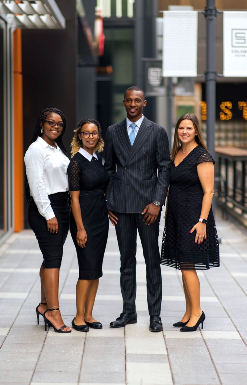 Derrick Murray, Financial Advisor CFP, with team: Corshell Williams ...